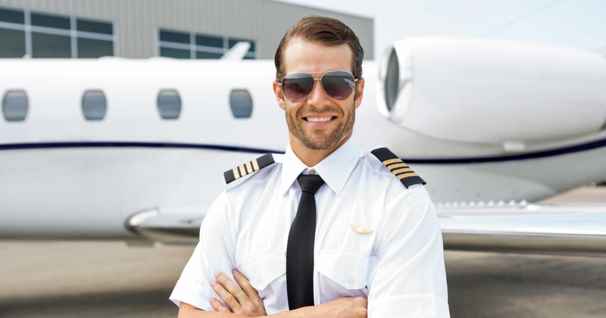 A Simple Guide to Pilot Training in India and the USA - AR Carrier Point